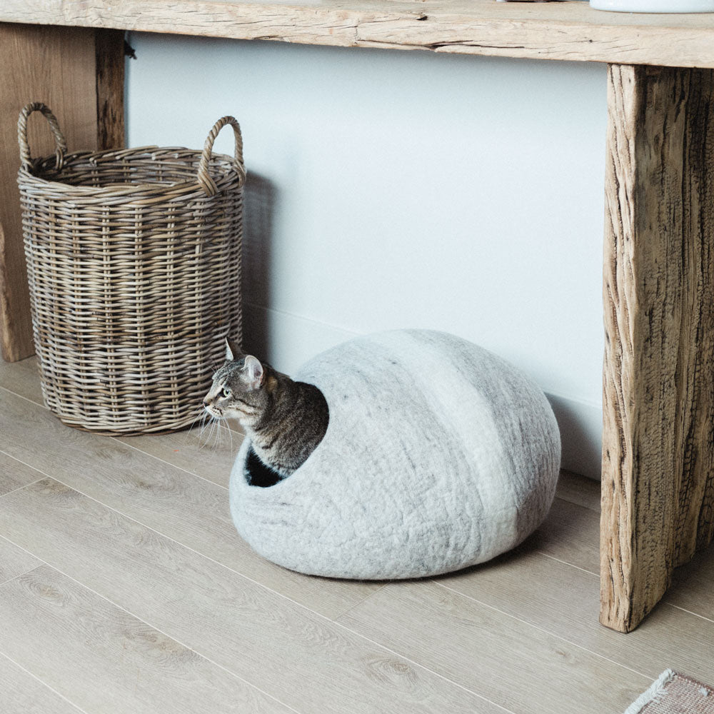 Horizon Cat Cave - Modern Cat Bed - Modern Cat Furniture | Mau