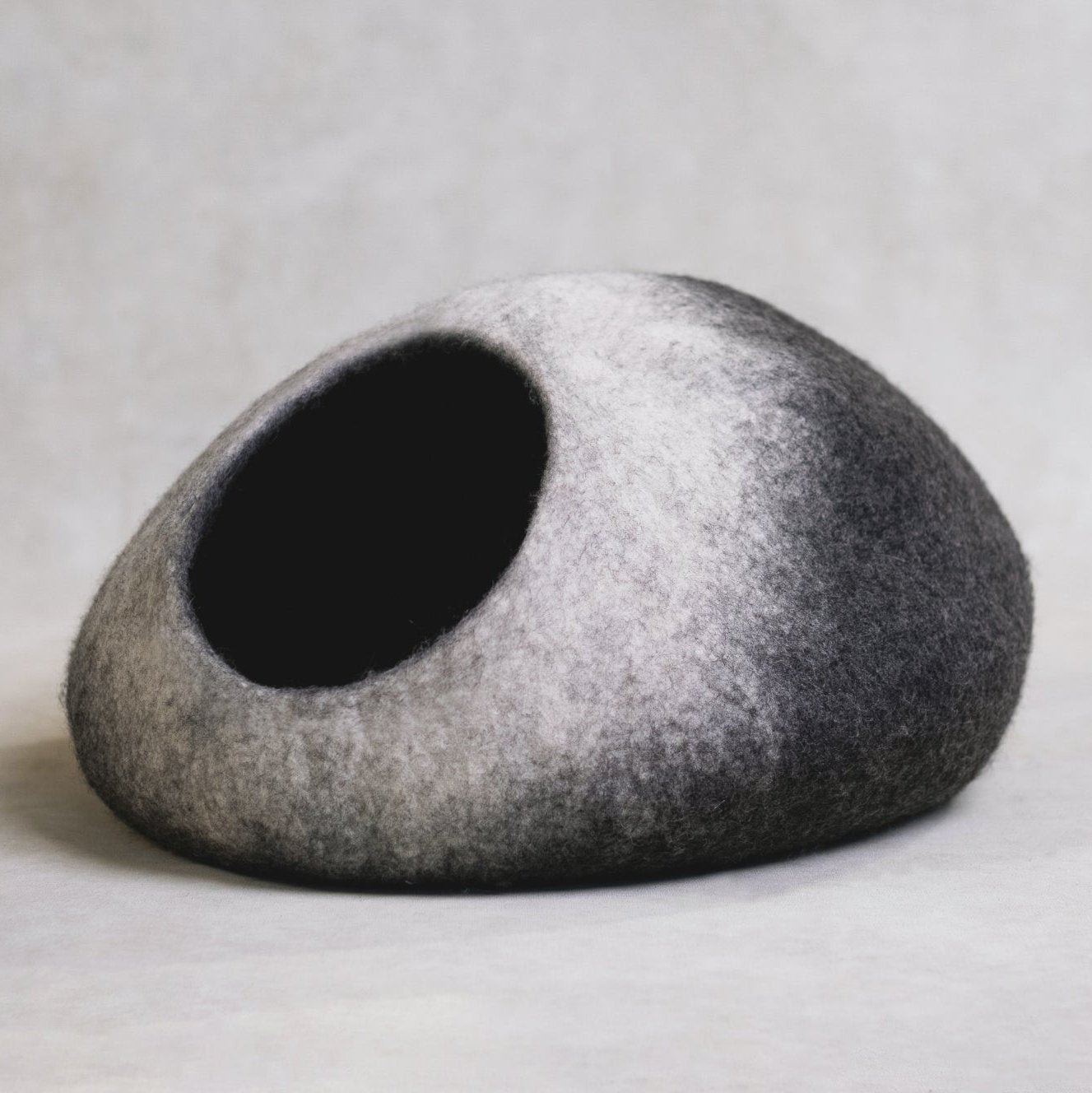 Skyline Cat Cave - Modern Cat Bed - Modern Cat Furniture | Mau